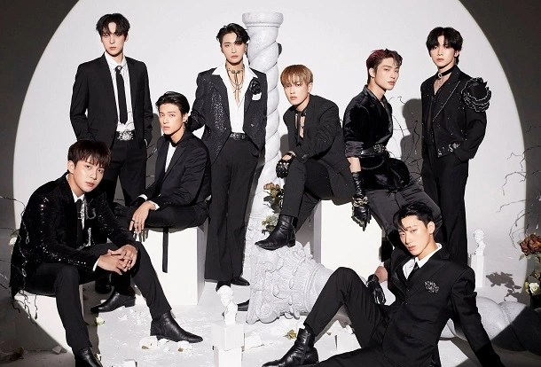 ATEEZ: ‘Paradigm’ and MonTEEZ – Oreos & Peanut Butter